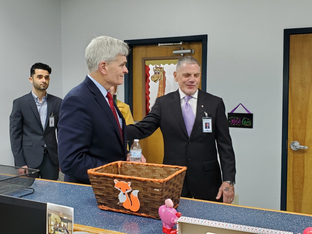 Senator Cassidy Visits Luling Clinic - Access Health Louisiana Senator Cassidy Visits Luling Clinic - Access Health Louisiana